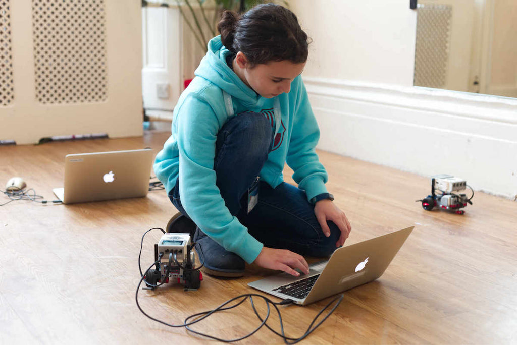 Getting Girls Coding: Spotlight on Reshma Saujani — BlueShift Education